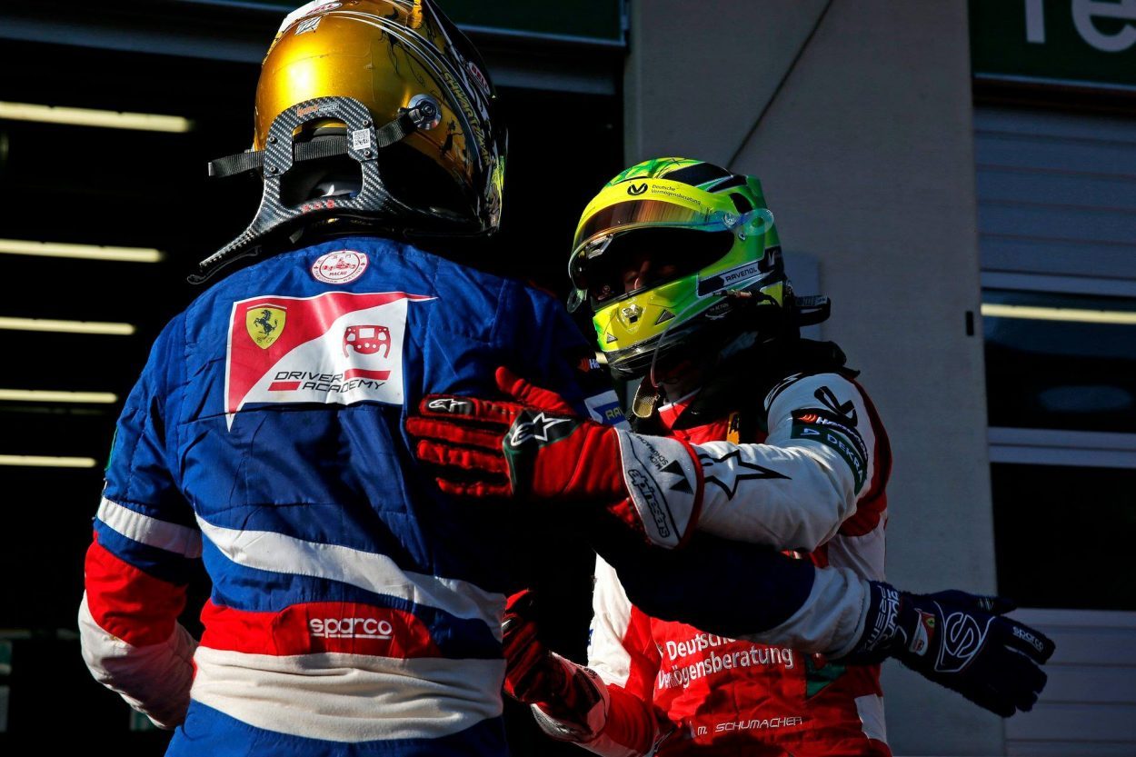 F2 | Definiti i programmi di Ferrari Driver Academy per il 2020 | P300 ...