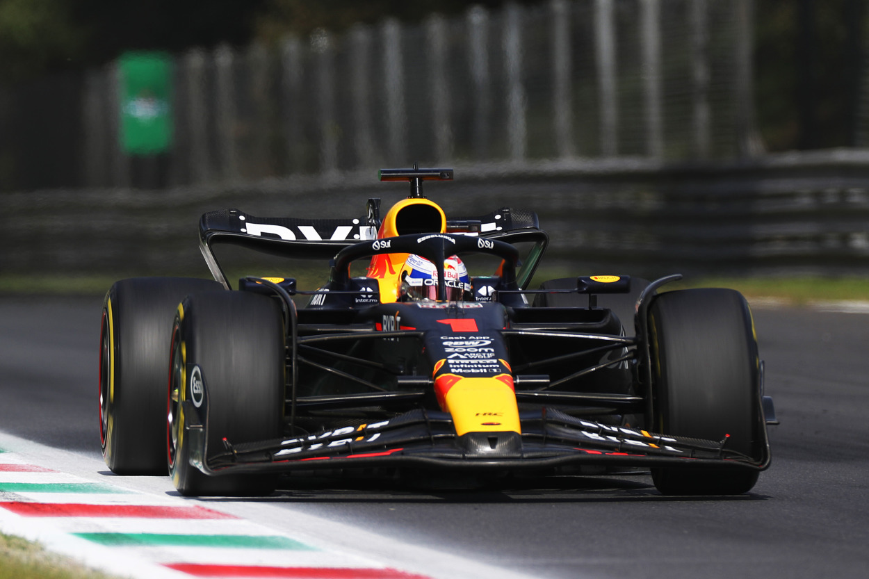 F1 | GP Italia 2023, gara: Verstappen nella storia, decima vittoria consecutiva. Perez chiude la ...