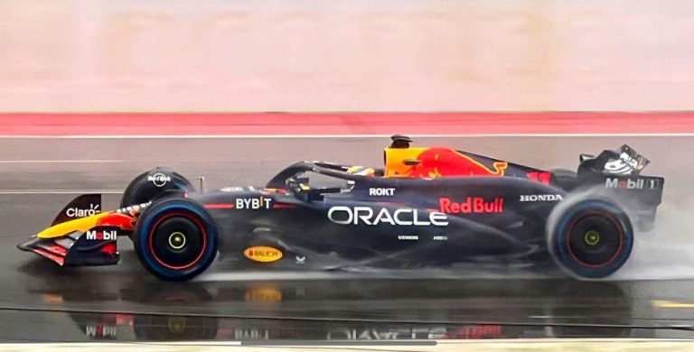 F1 | Red Bull RB20, occhio alle bocche d’ingresso delle fiancate: il ...