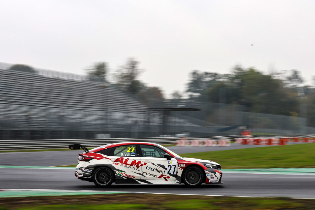 TCR Italy | Monza 2024, Ruben Volt: “Vettura danneggiata dalla prima ...