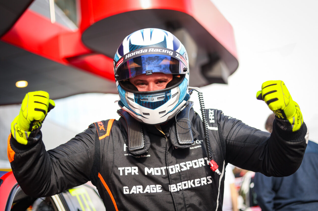 TCR | Doppio impegno nel 2025 per Mike Halder: correrà nel Denmark e ...