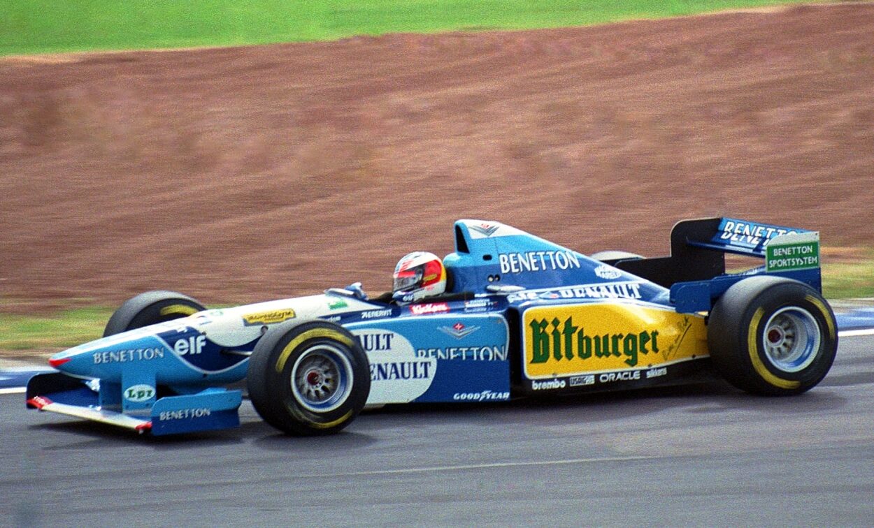 F1 | Benetton B195: la storia del brutto anatroccolo diventato cigno ...